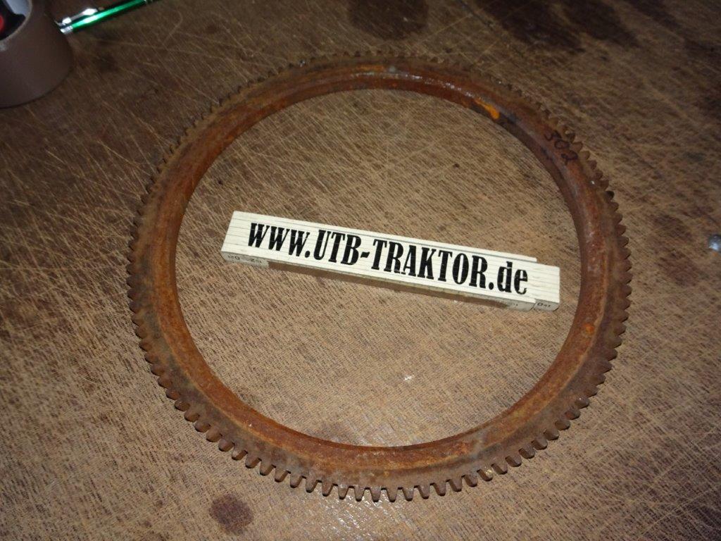 www.utb-traktor.de - Zahnkranz Starterkranz UTB 302 + U300